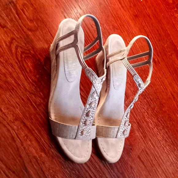 New York Transit | Shoes | Womens New York Transit Badges Shine Strappy ...